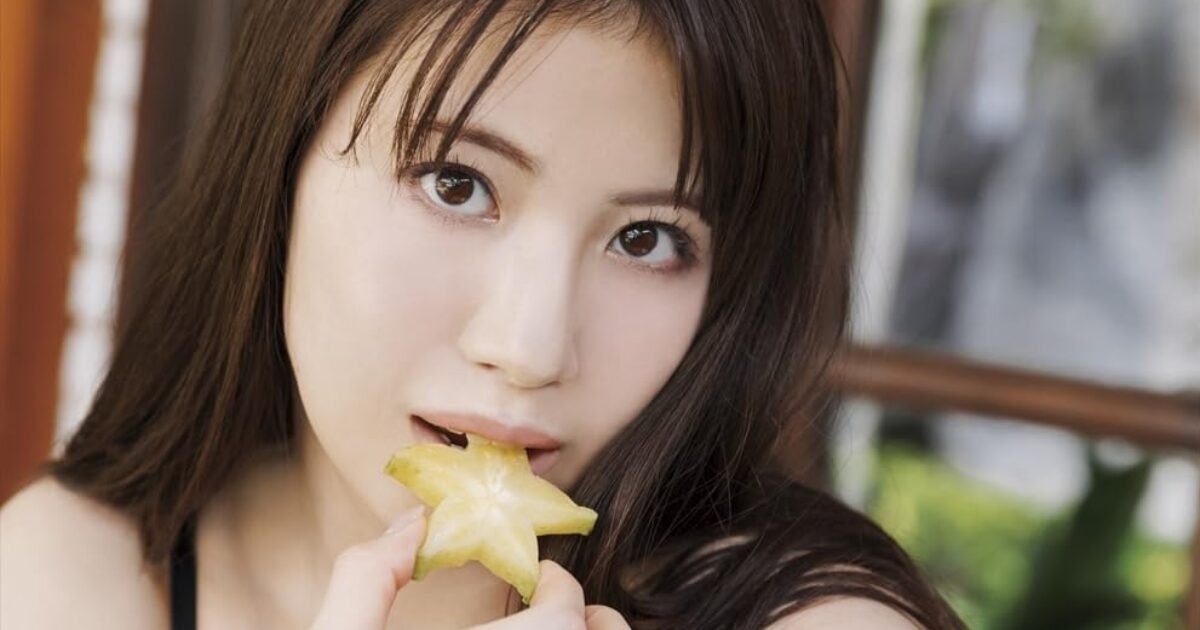荒井優希 1st写真集「無敵の素顔」 – AKB48LOVER