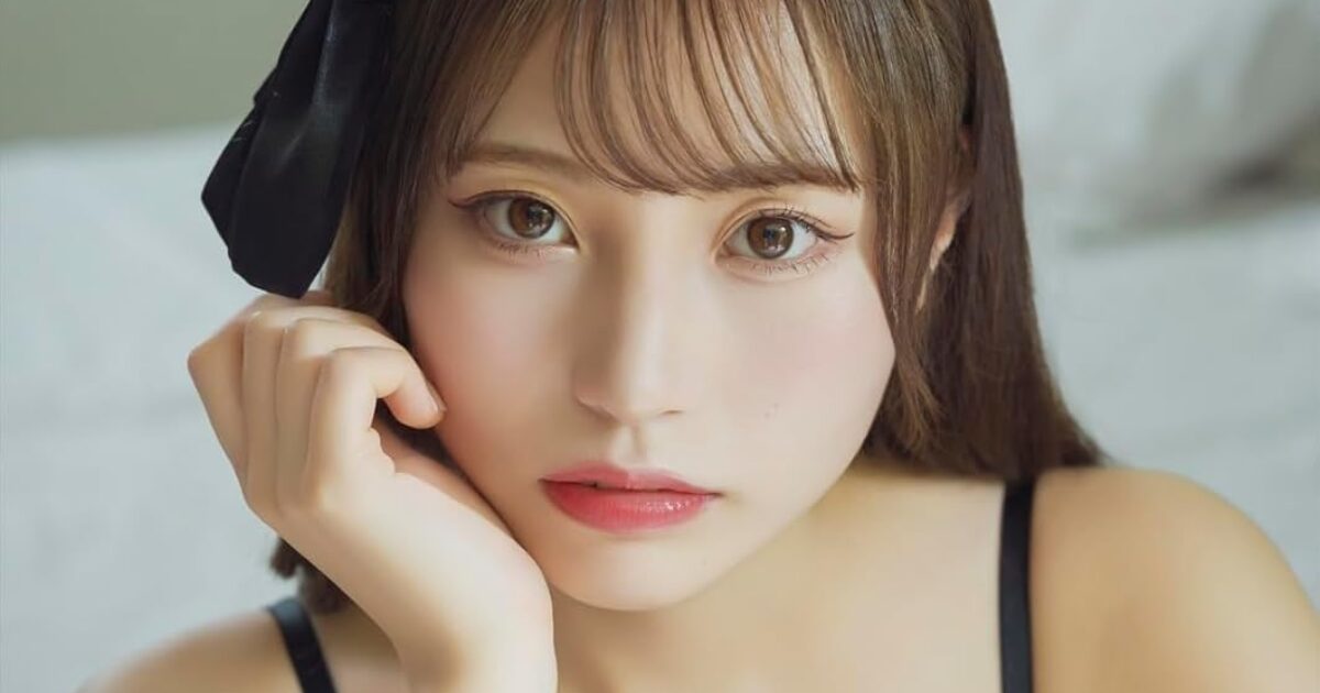 川越紗彩 1st写真集「なんとかなるなる」 – AKB48LOVER